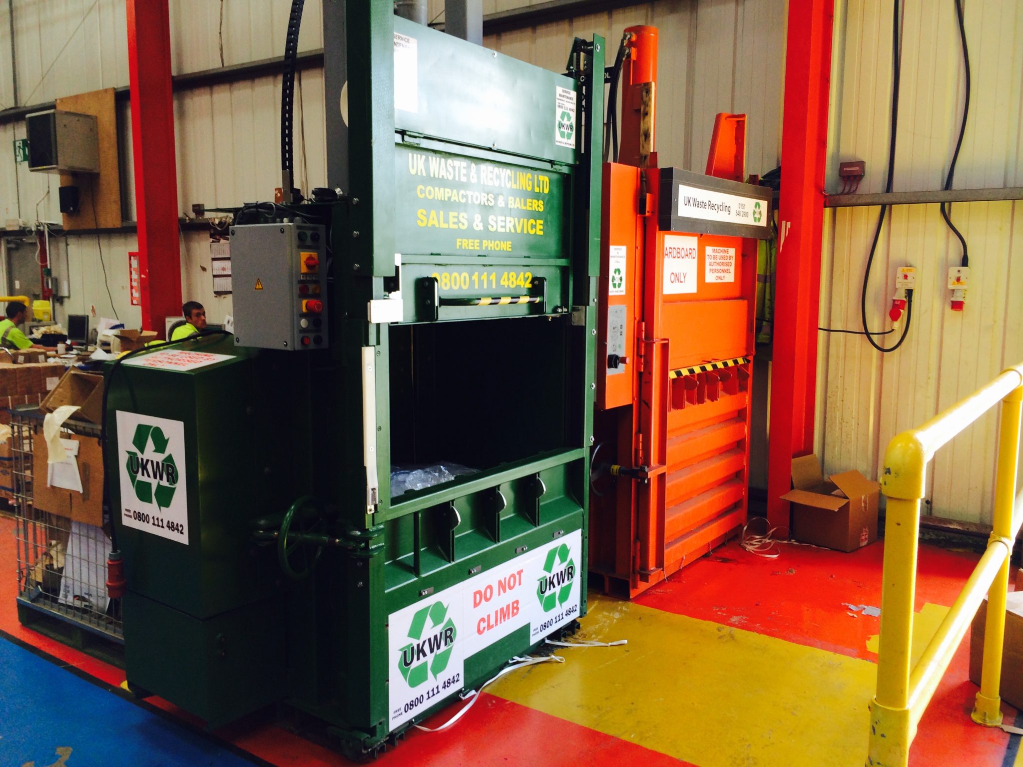 UK300 Series Vertical 300Kg Baler - UK Waste & Recycling