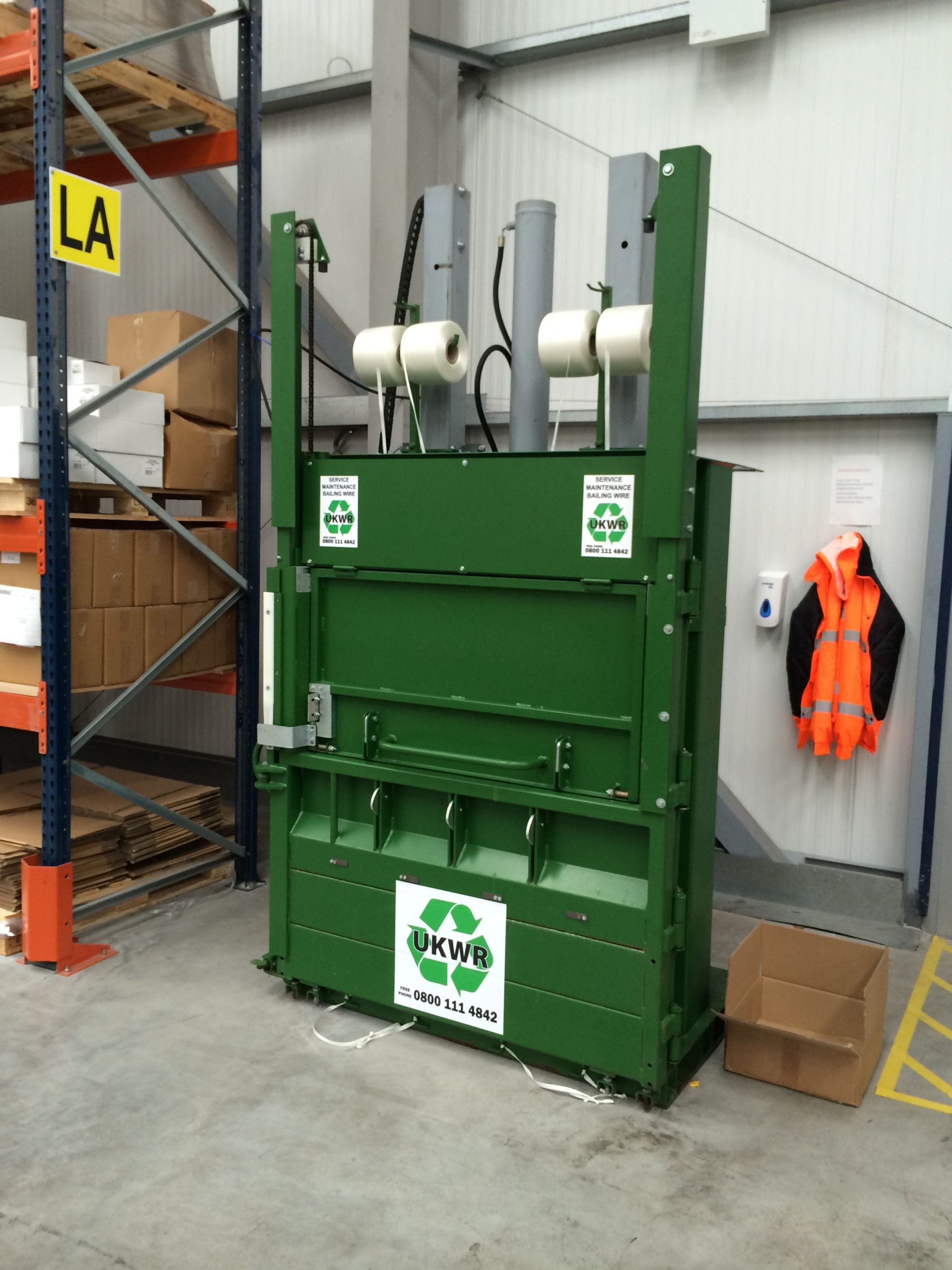 UK300 Series Vertical 300Kg Baler - UK Waste & Recycling