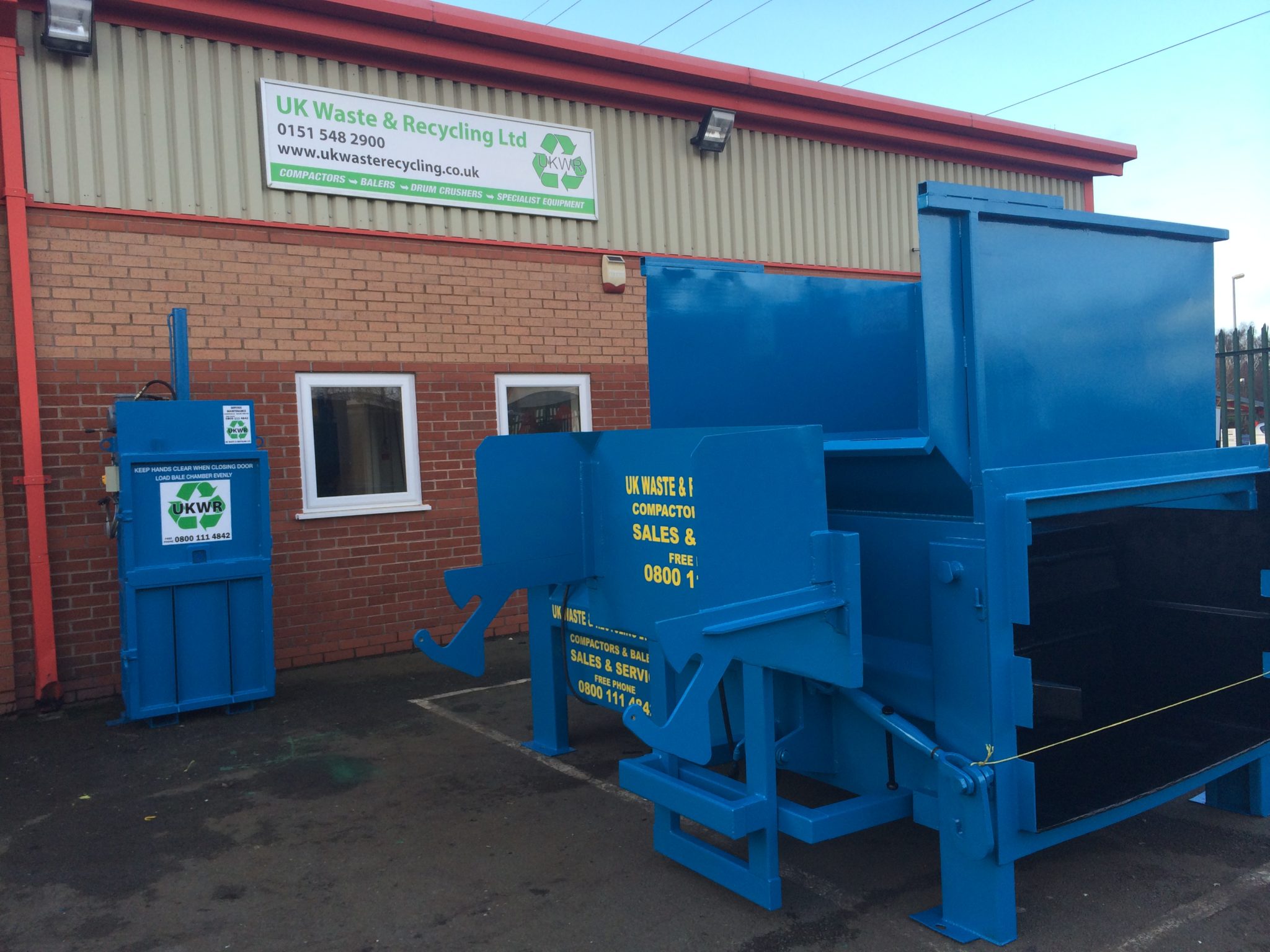 UKWR Static Waste Compactor c/w Bin Loader & Cage - UK Waste & Recycling