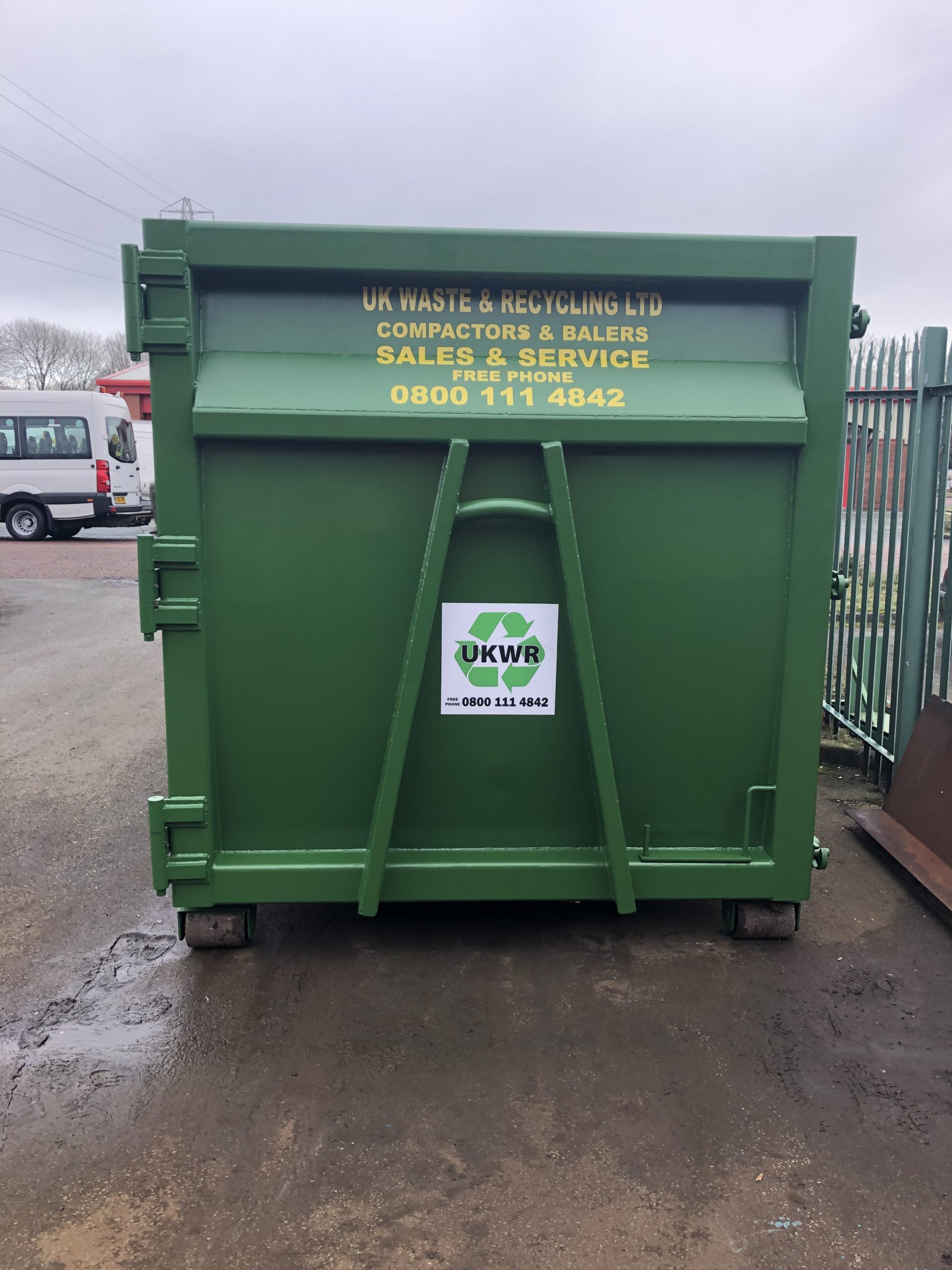UKWR Portable Waste Compactor - RORO Hook, 25 - 35YD Sealed Front Load ...